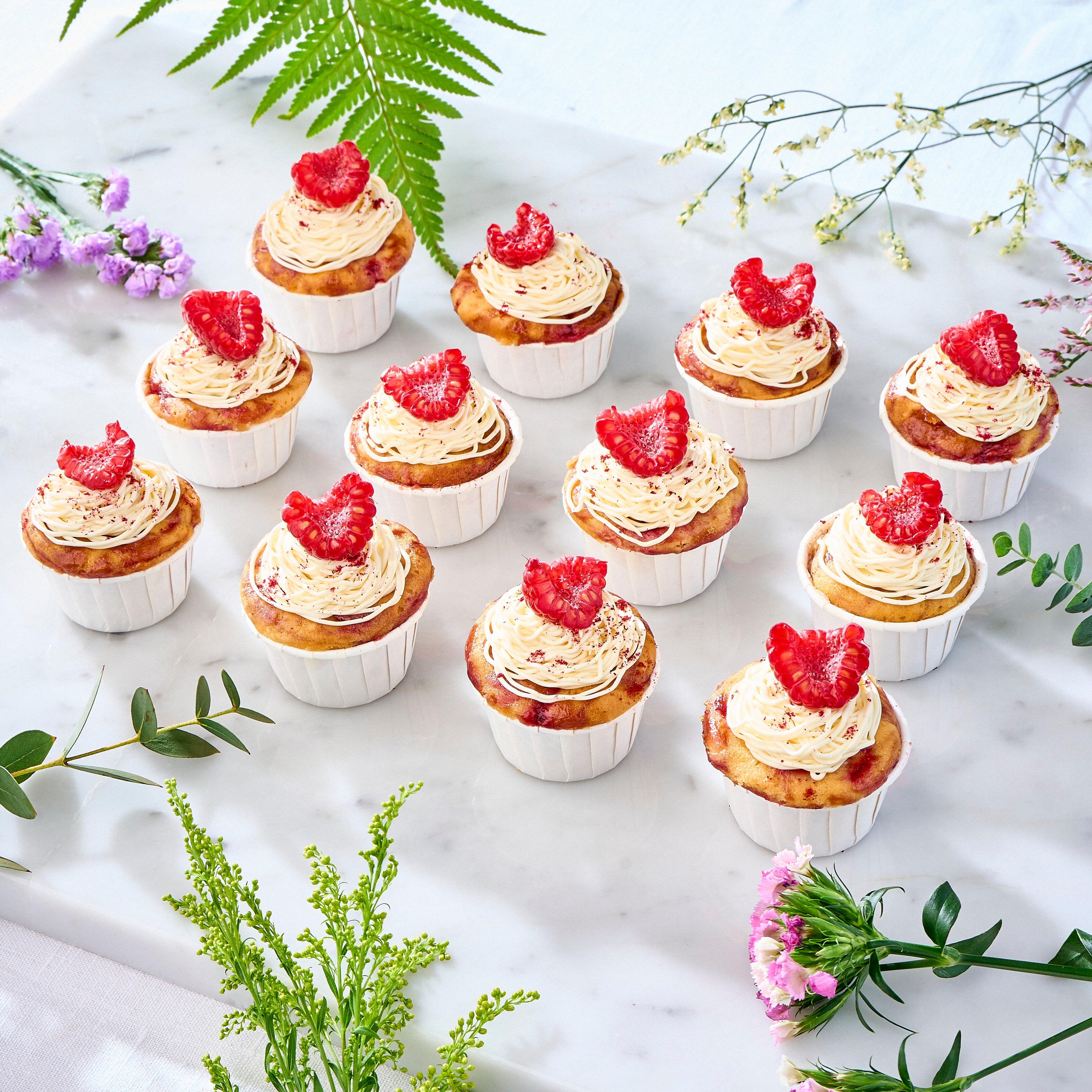 Mini Cupcakes (Box of 12) – All Things Delicious