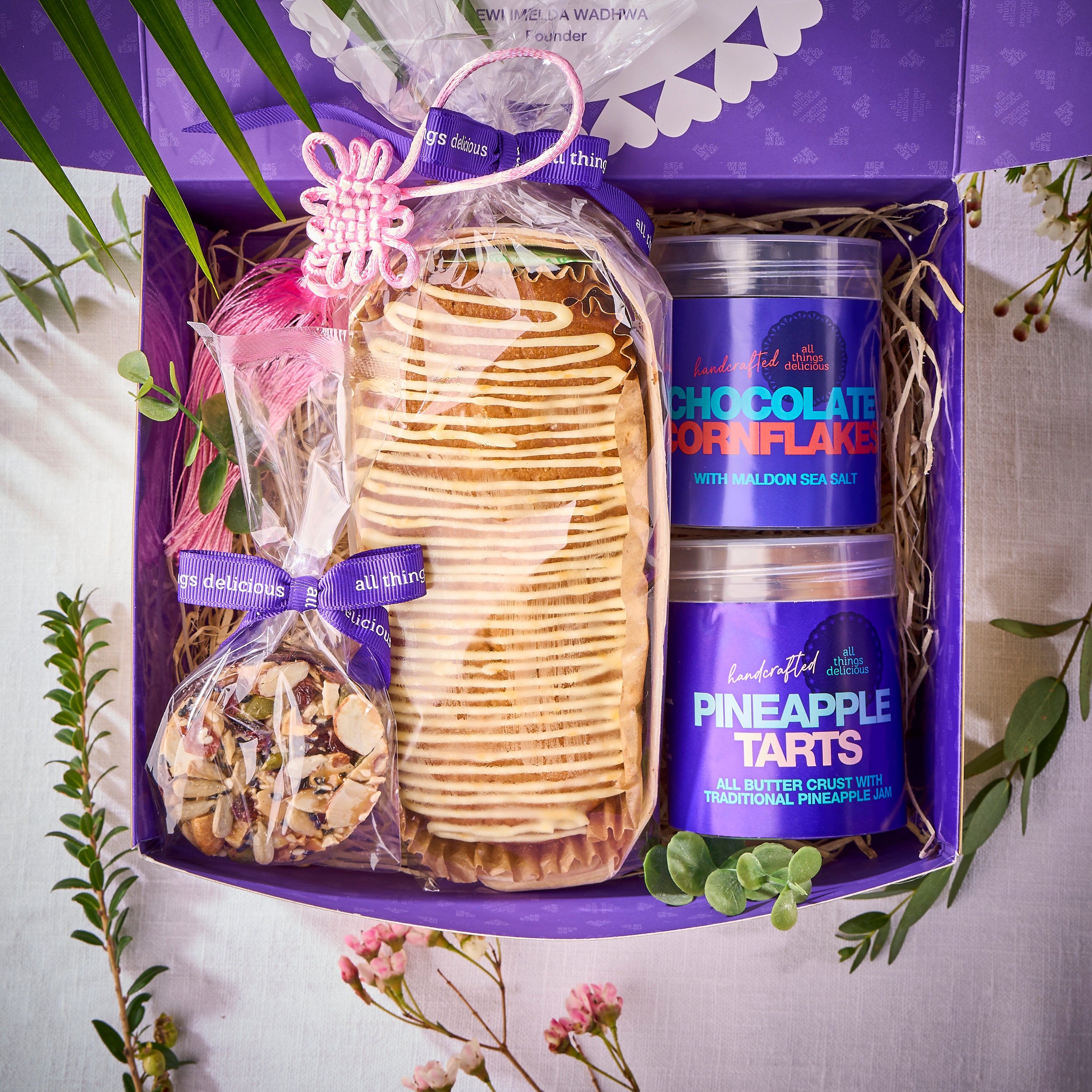 Sakura Gift Box | Halal Gifts Singapore – All Things Delicious