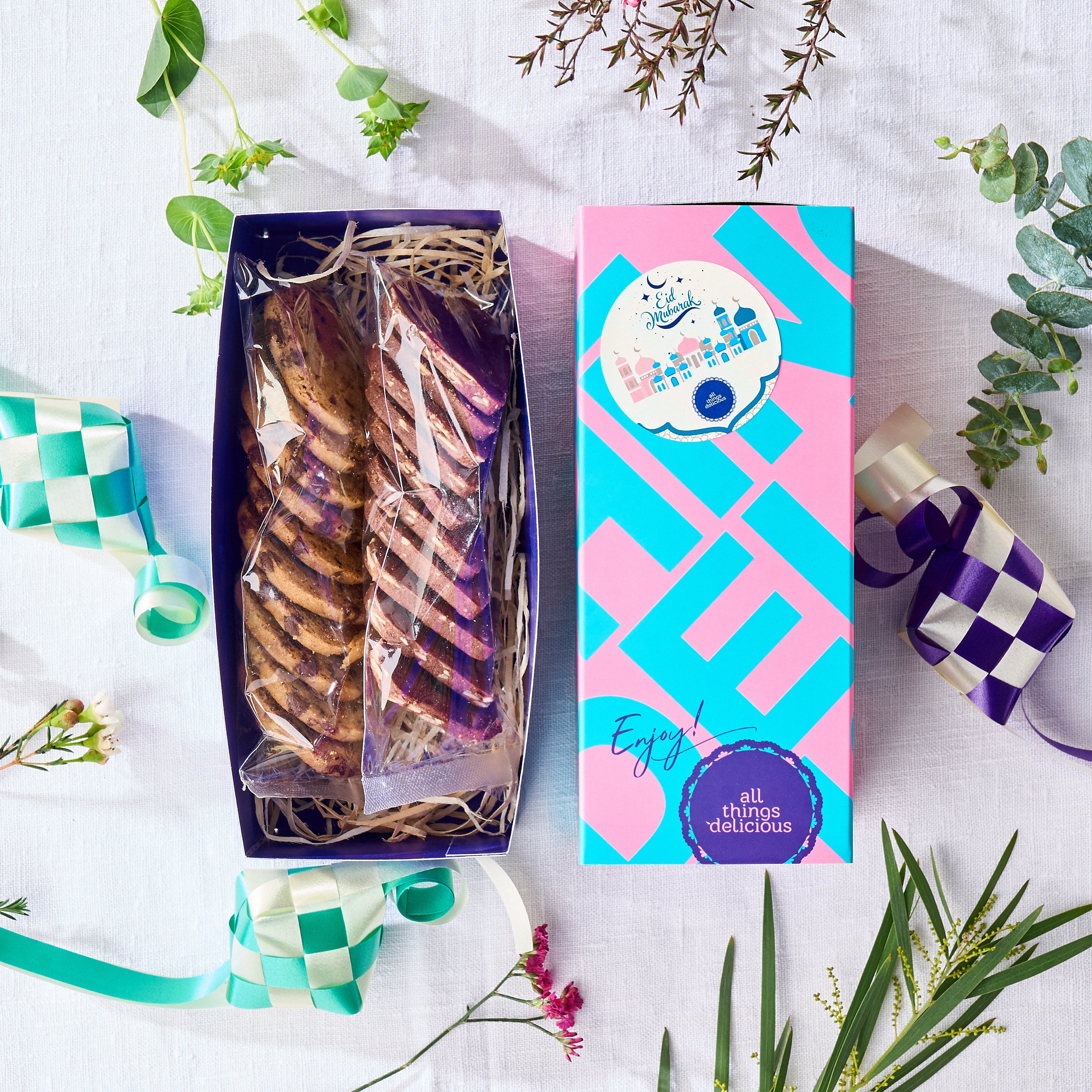 Crescent Slide Box – All Things Delicious